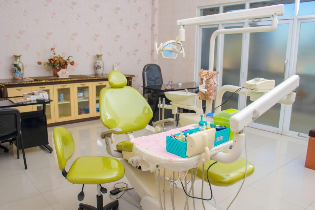Klinik Jatiwaringin Medical Center