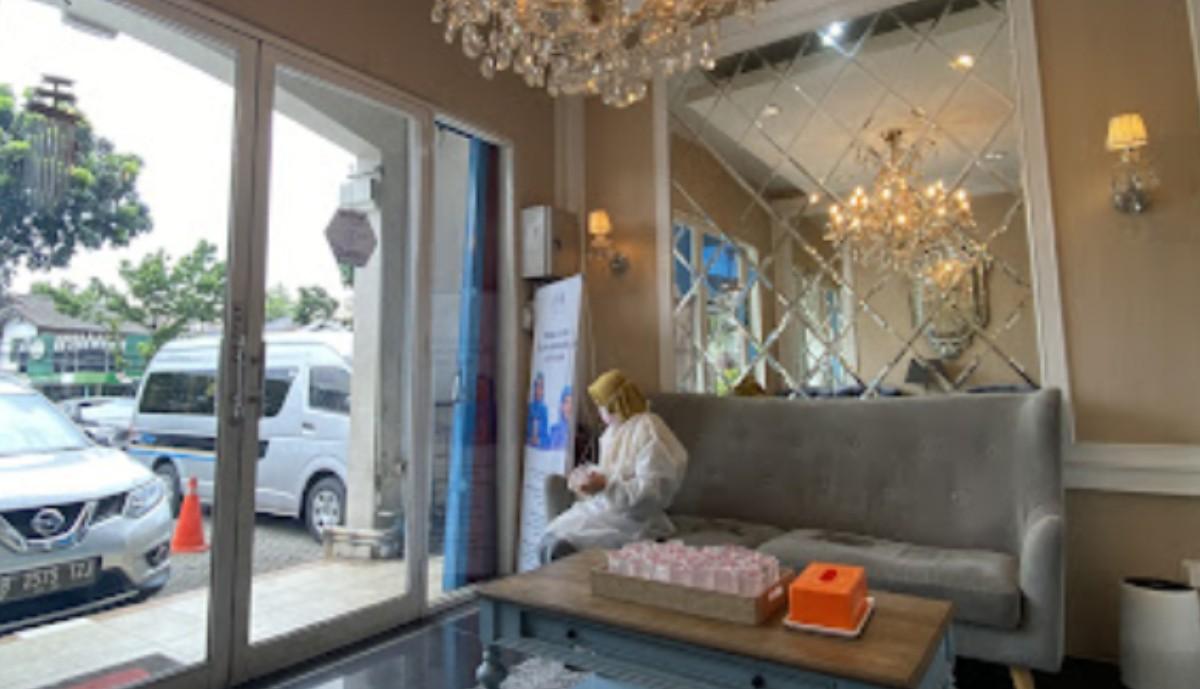 Audy Dental Bintaro