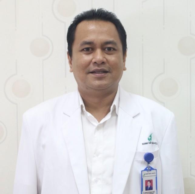 dr. Adrian W. Tarigan, Sp.OT