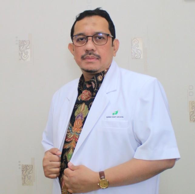 dr. David Idrial, Sp.OT, FICS