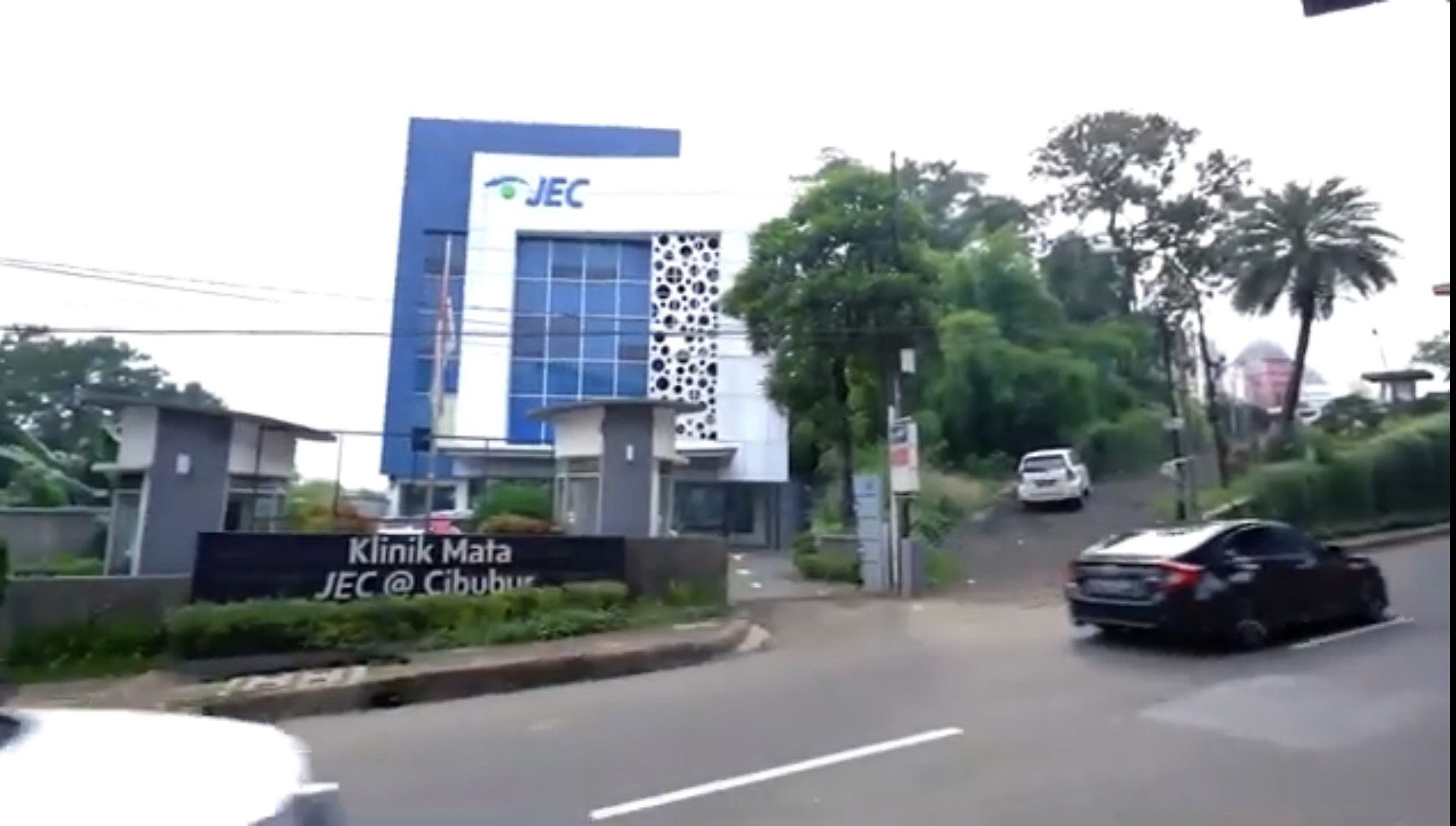 Jakarta Eye Center Cibubur - Buat Booking Online - HelloSehat