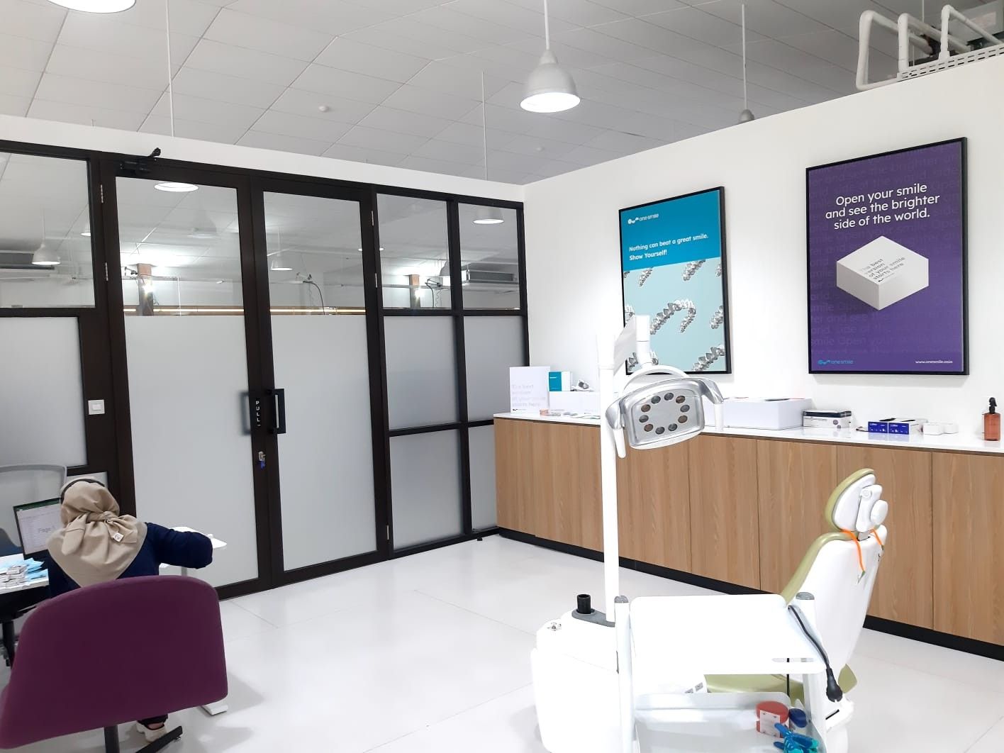 OneSmile Aligners - Buat Booking Online - HelloSehat