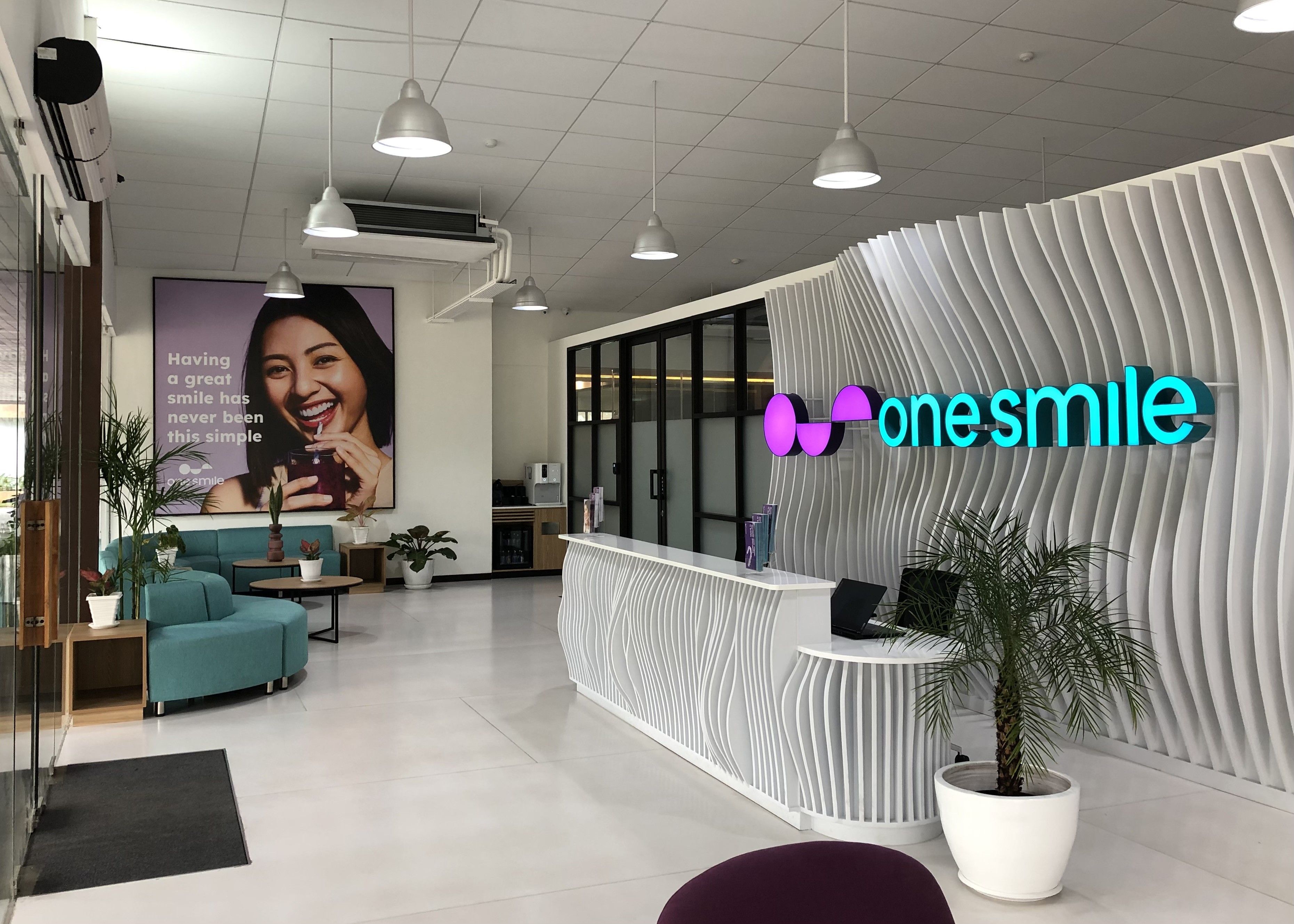 OneSmile Aligners - Buat Booking Online - HelloSehat